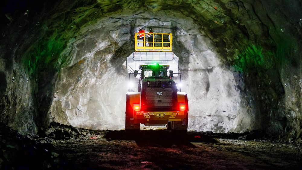 Kappløp mot midten i Fiskefjordtunnelen | Tu.no